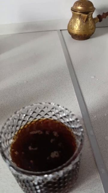 Вазочка для варенья из одуванчиков