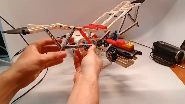 Робот Птица из набора Клик.