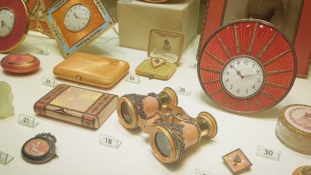 Как мужчины - ювелиры понимают, что нам, женщинам, понравится?  Шедевры Фаберже