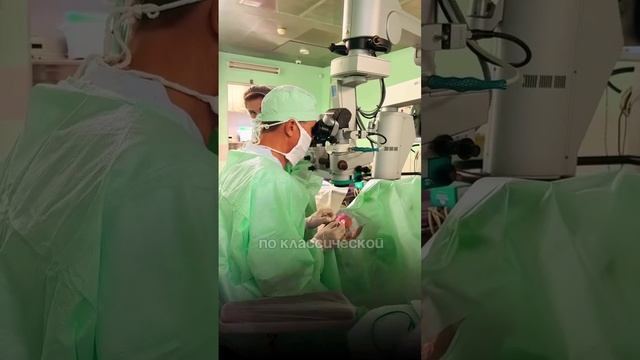 Операция при косоглазии методом регулируемых швов.