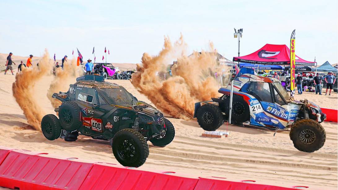 Супер багги на выставке в Екатеринбурге.