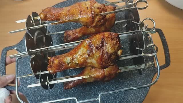 Шашлык из курицы на вертеле в аэрогриле DEMIAND