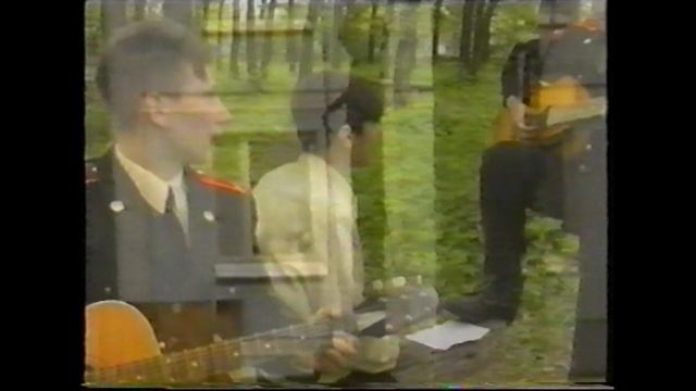 "Надежды маленький оркестрик..."