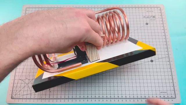 ккк сделать портативную мини морозильную камеру