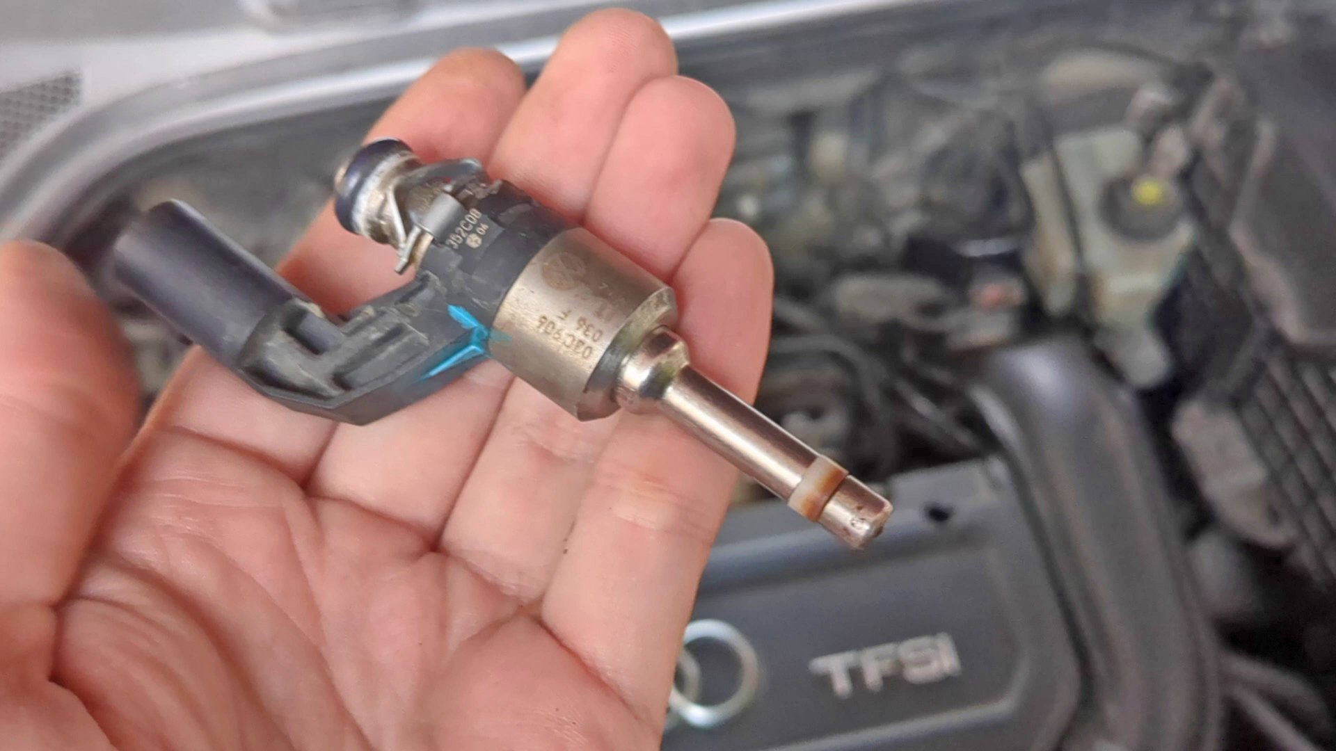 Замена топливных форсунок Audi A3 1.4 CAXA CAXC TFSI (Skoda / VW) из-за пропусков зажигания