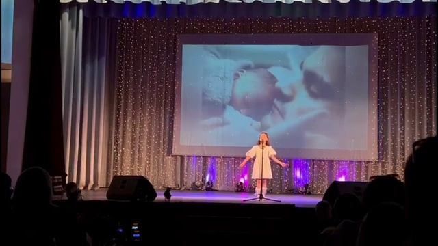 "Что такое счастье?", Исполняет: Зайцева София, 7 лет