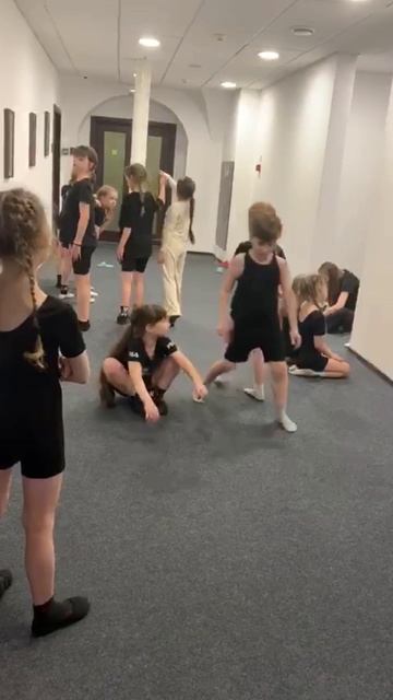 Репетитция перед концертом...😏