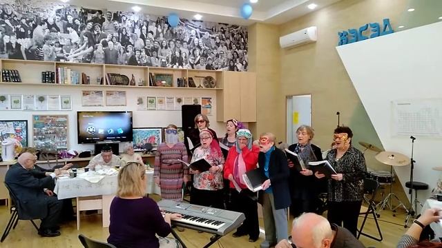 Еврейские песни в Хэсэде