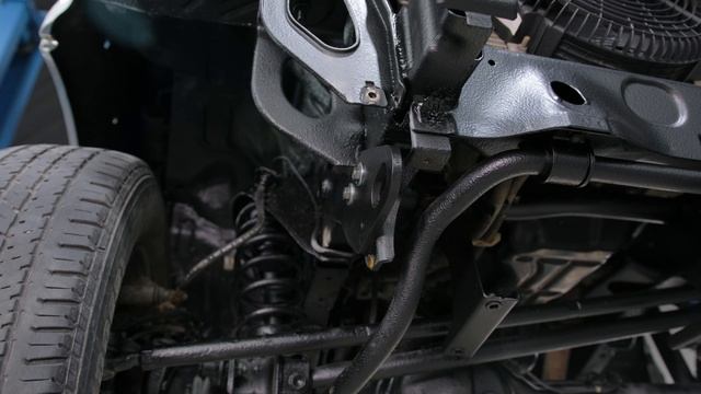 Буксировочный крюк передний BMS для Сузуки Джимни 2001-2018