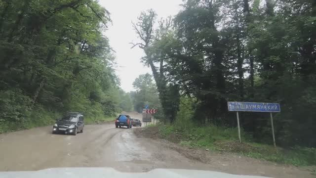 Шаумянский перевал, июнь 2025