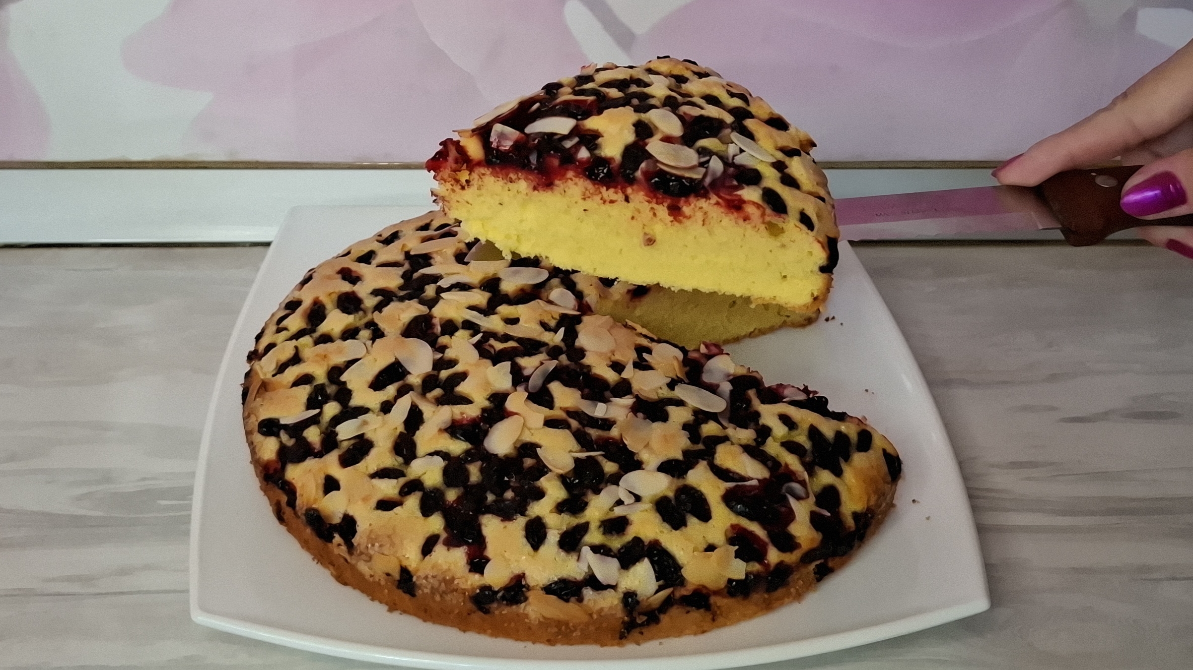 Воздушный и Ароматный Ягодный Пирог с Жимолостью ☆ Berry Pie 🥧