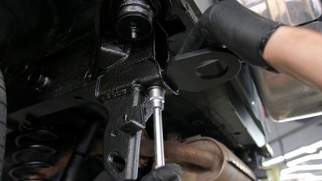 Установка буксировочного крюка заднего BMS для Сузуки Джимни 2001-2018