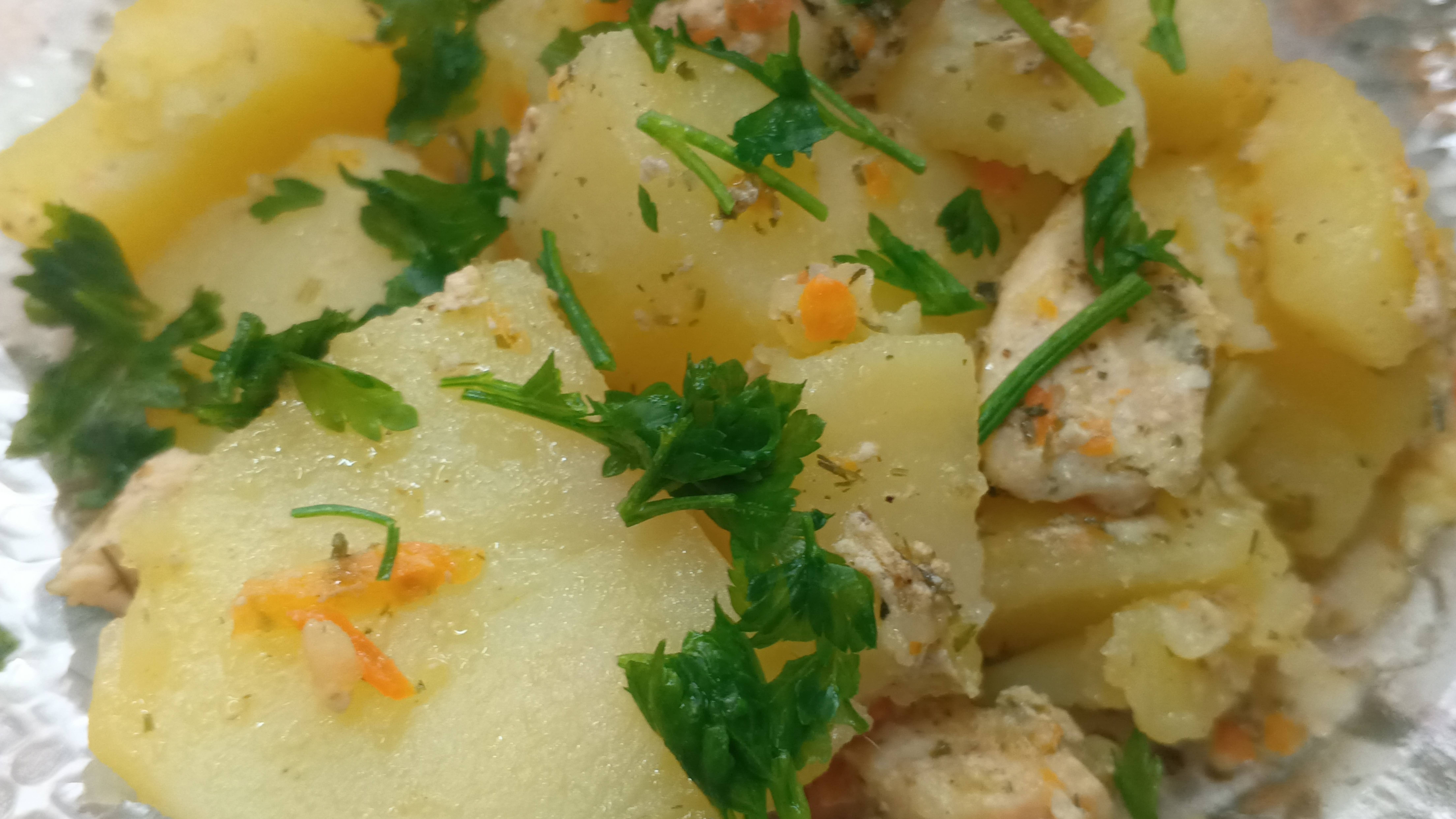 Самая вкусная картошка с курицей в мультиварке! Рецепт выручалочка! Рекомендую! Моя семья обожает!