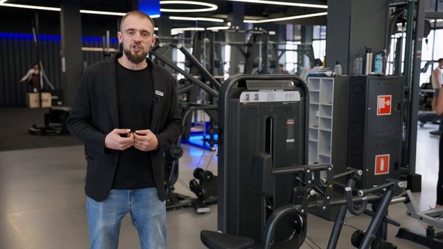 Обзор тренажера E7034 Гребная тяга с упором на грудь