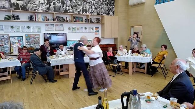 Праздничный вечер в Хэсэде