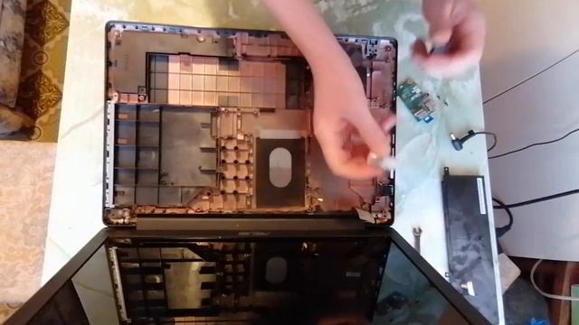 Ремонт Ноутбука asus f553m не реагирует на кнопку включения