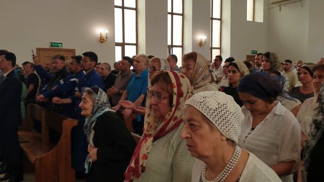 Ассирийцы 🔵⚪🔴 Божественная Литургия в день Святой Троицы 🎊🙌🙏🏻08.06.2025
