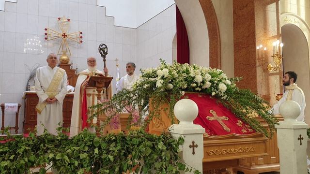 Ассирийцы 🔵⚪🔴 Проповедь Патриарха-Католикоса Мар Авы III  Рувеля в день Святой Троицы 🎊 🙌🙏🏻