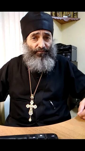 Вводить ли войска или укреплять мосты?