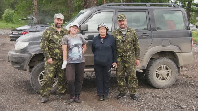 ЗЮРАТКУЛЬ.Уван, фонтан и дом лося. 2014