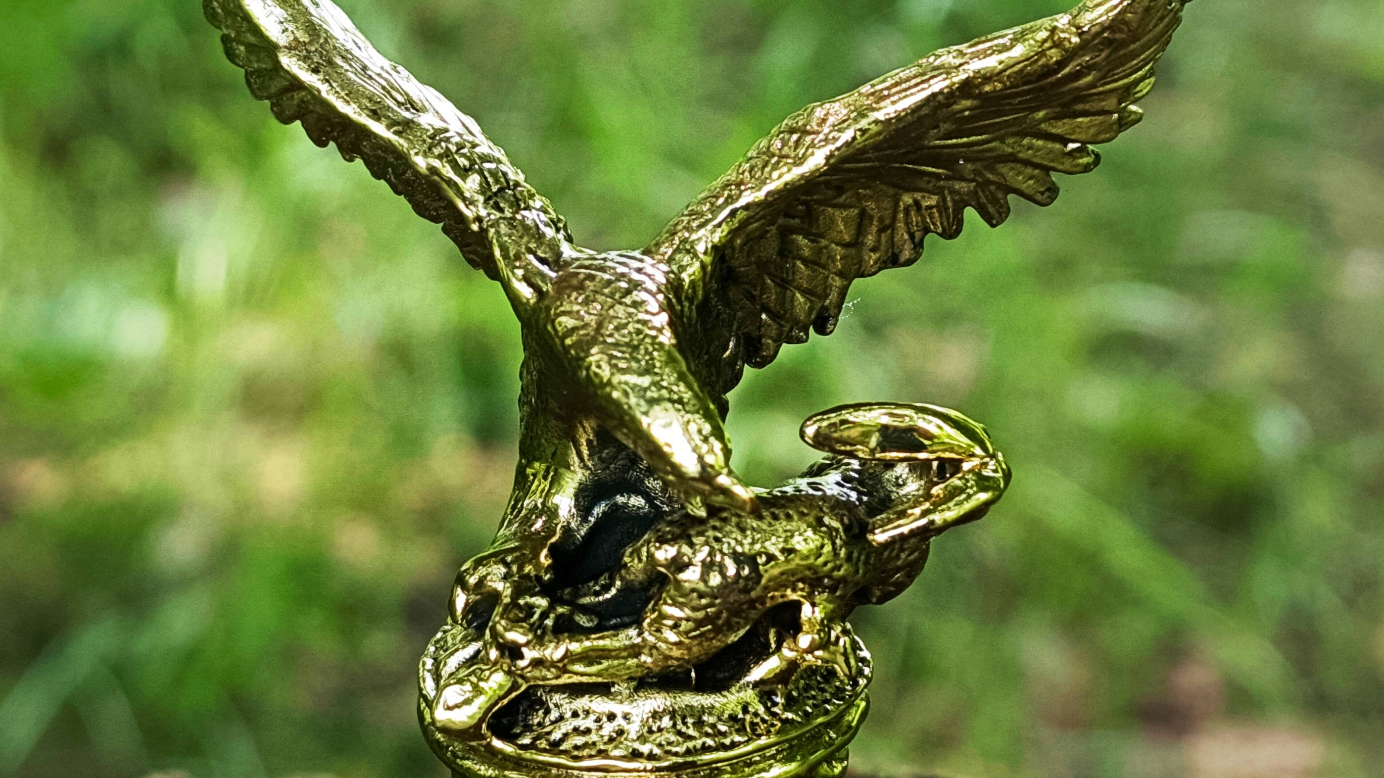 Декоративная пробка Соколиная охота  из бронзы с полировкой!