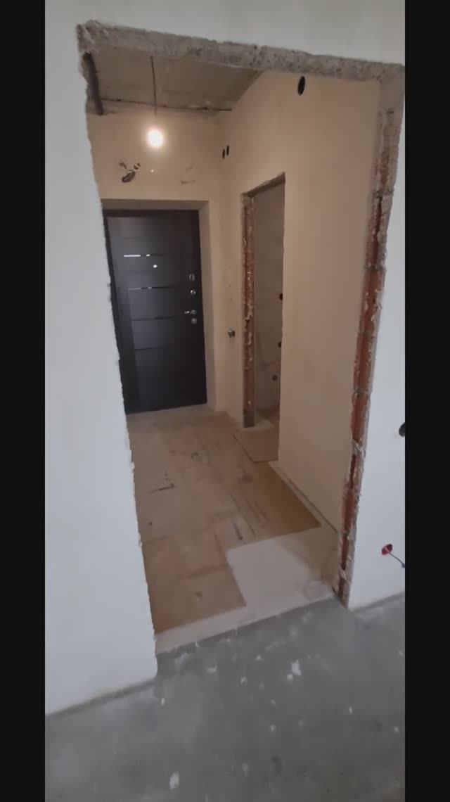 Шпаклевочные работы в комнате и коридоре завершены. Порядок на объекте. Калининград. Светлогорск.