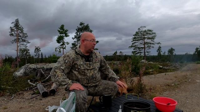 Рыбалка в Карелии. Знакомство с новым озером. Есть трофей! (архив)