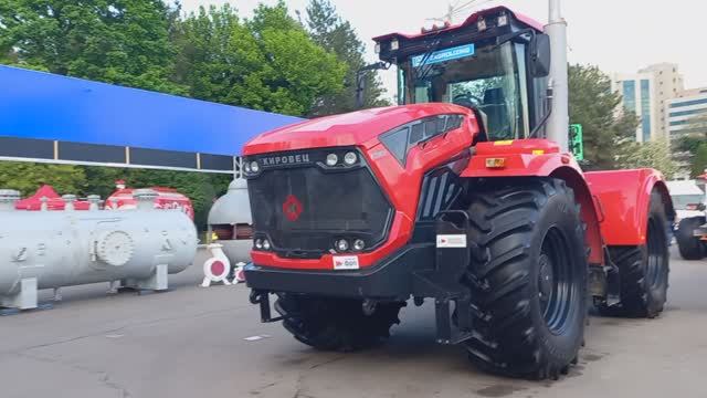 Смотрим технику на открытой площадке ИННОПРОМ ЦЕНТРАЛЬНАЯ АЗИЯ