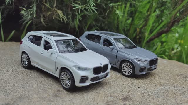 Сравнение моделей BMW X5 четвертого поколения от "Технопарка".