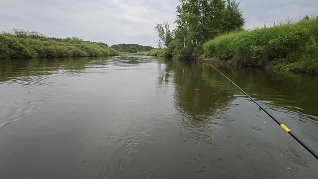 Рыбалка с лодки на ГОН..ЛИвень выгнал нас с рыбалки...