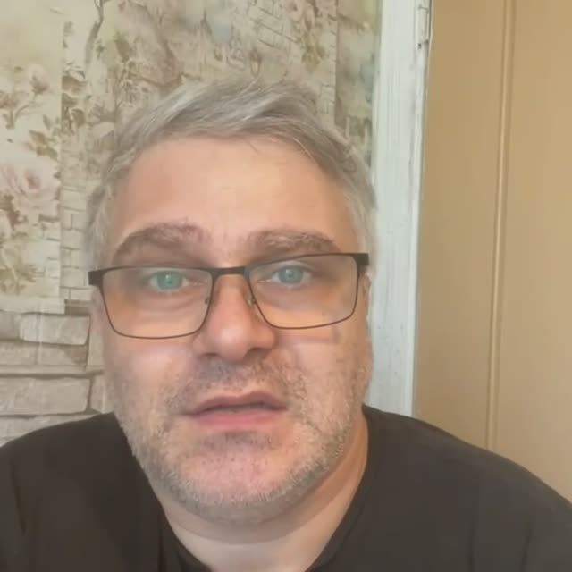 Автор и исполнитель  Евгений Грушевский поддержал Акцию песней "Я вернусь к тебе с победой"