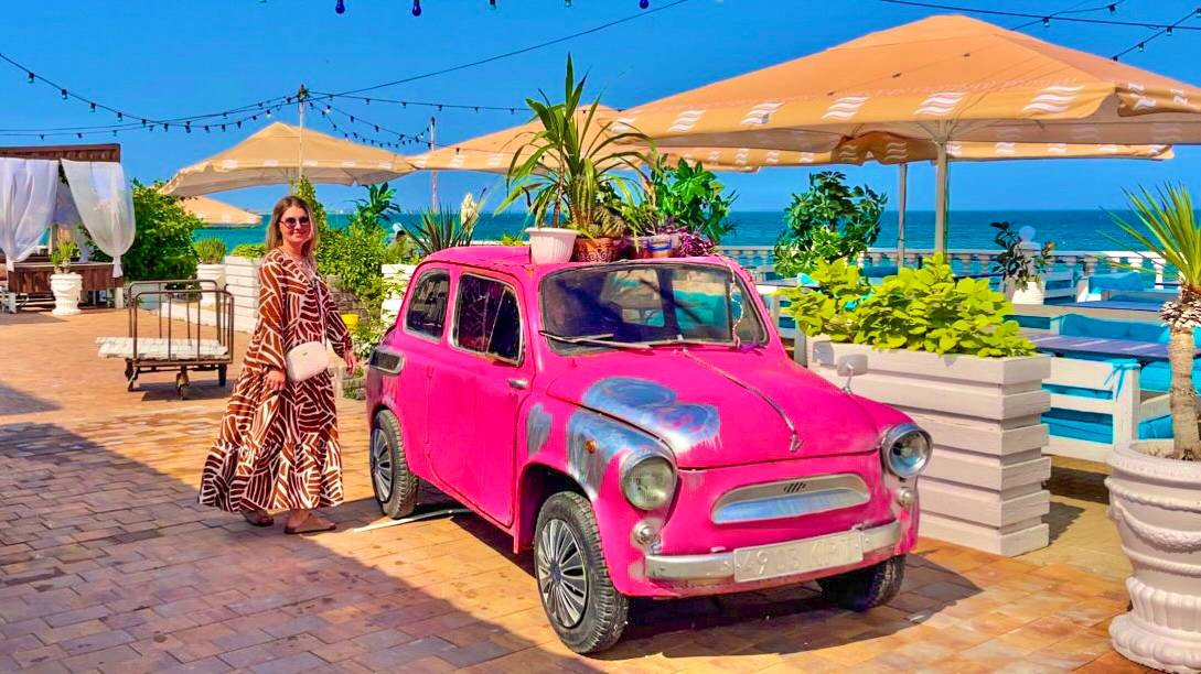 ФЕОДОСИЯ 2025. Пустые пляжи, цены на рынке, на жилье Чистейшее море, Набережная. Золотые пески.Крым