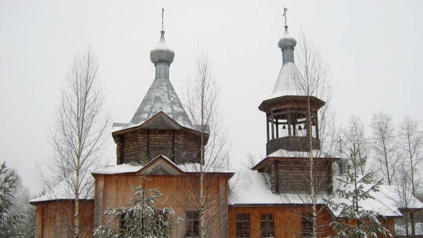 Панорамные фото. МКР Лянгасово. Церковь Казанской иконы Божией Матери.