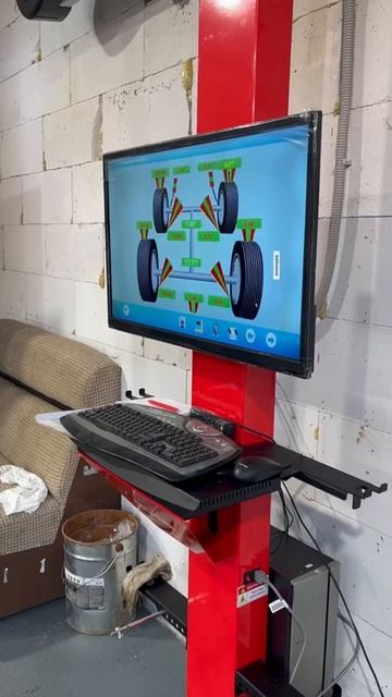 Первый тест стенда развал-схождения