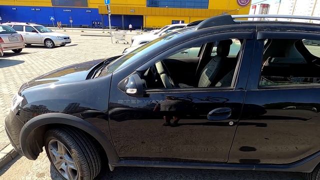 Черный цвет автомобилей меня преследует много лет