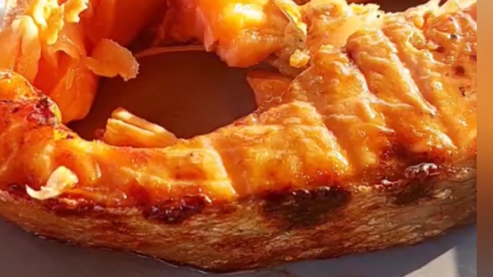 Еда на костре самая вкусная.