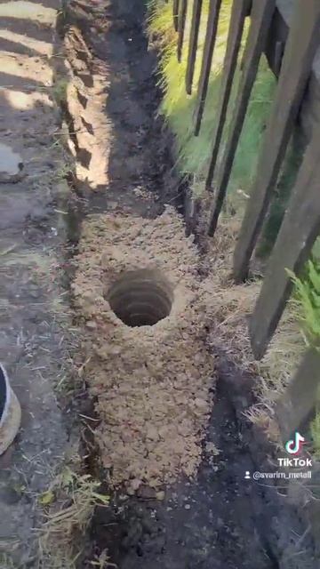 Монтаж столбов под забор I Бензобур I Бурение лунок под забор I Видео с укстановки I Установка забор