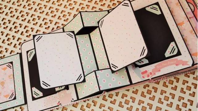 ПОП АП ФОТОАЛЬБОМ ДЛЯ ДЕВОЧКИ "BABY LADY" СТРАНИЦА №1 / СКРАПБУКИНГ