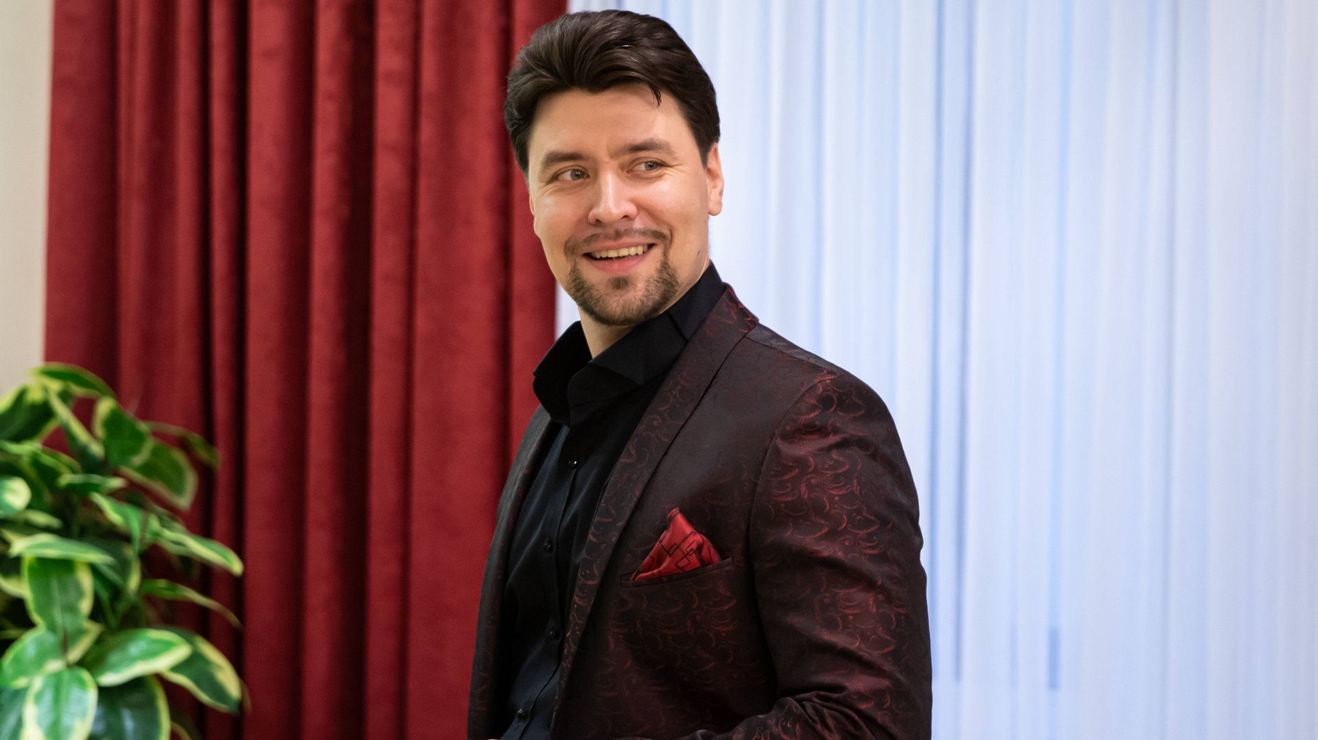 Lippen schweigen -Виктор Елизаров ( Дуэт Ганны и Данило) Ф.Легар