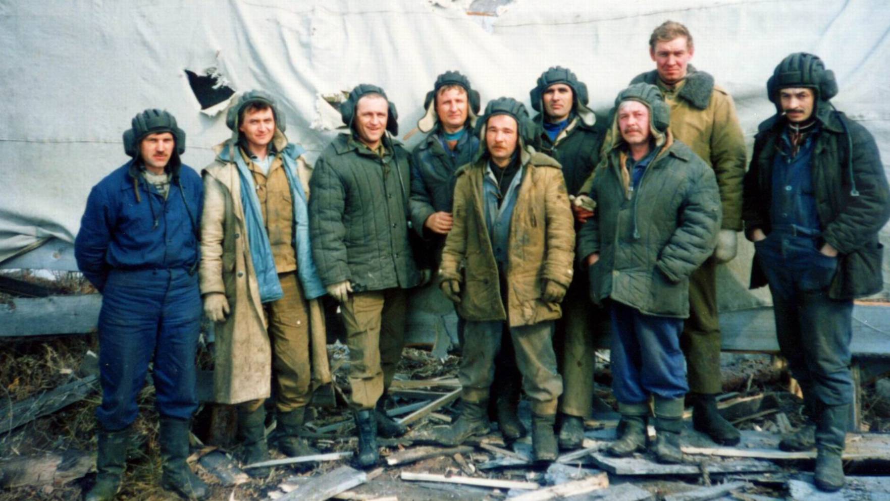 Периодические испытания танков Т-80У и Т-90 на полигоне НТИИМ 1996 год