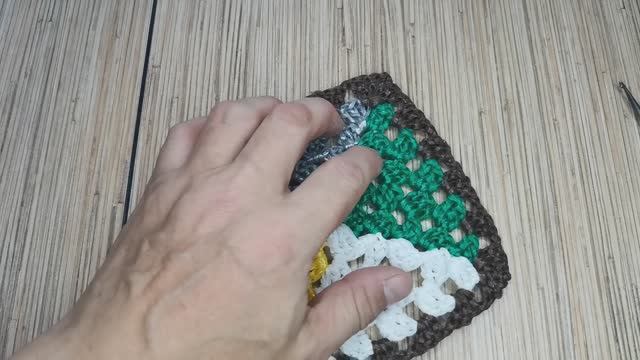 Разноцветный квадрат