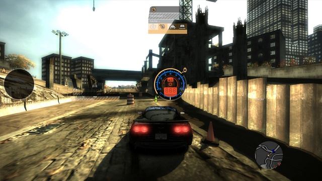 NFS MW Корветт против подобных ему. Разбил машину Кросса.