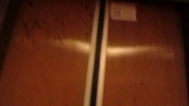 Лифты едут в подвал ! Лифты КМЗ @ Н.О. г. Дзержинск, проспект Циолковского, д. 65 (9)