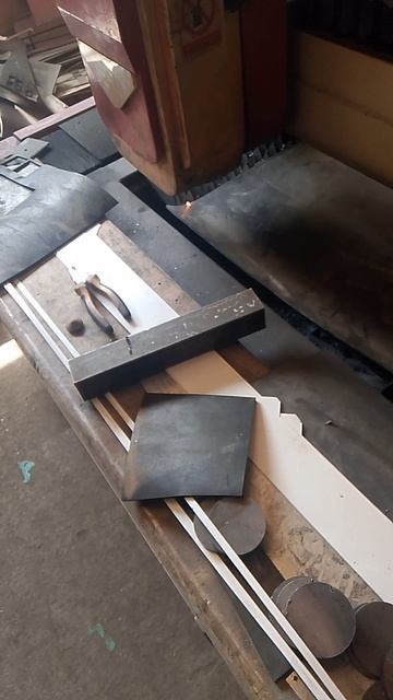 вот так загорается резина от луча