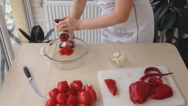 Аджика, Очень вкусный рецепт по домашнему.