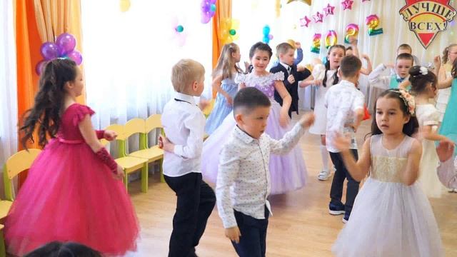 Чулпан. детсад. Пермь CHULPAN. 4 группа  Выпуск 2022