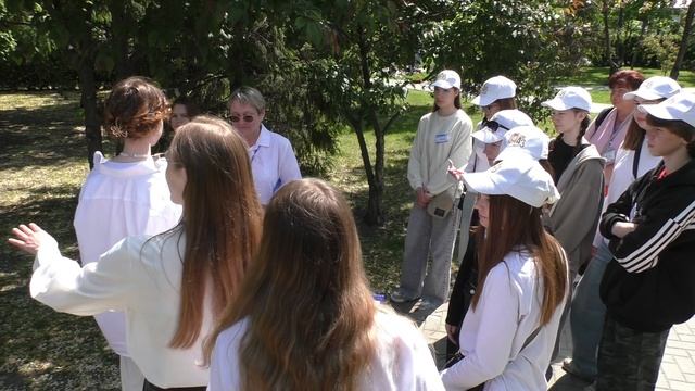 Номинация «Не урок Школы Минпросвещения». Команда "Соединение смыслов"