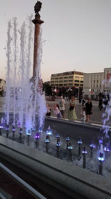 ПОЮЩИЕ ФОНТАНЫ КАЛИНИНГРАДА