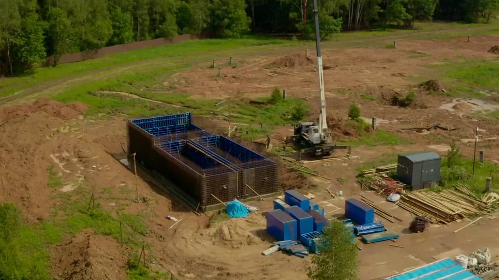 КП Eli: монтаж опалубки перед заливкой стен водозаборного узла (ВЗУ)