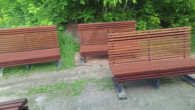 Реставрация придомовых скамеек.